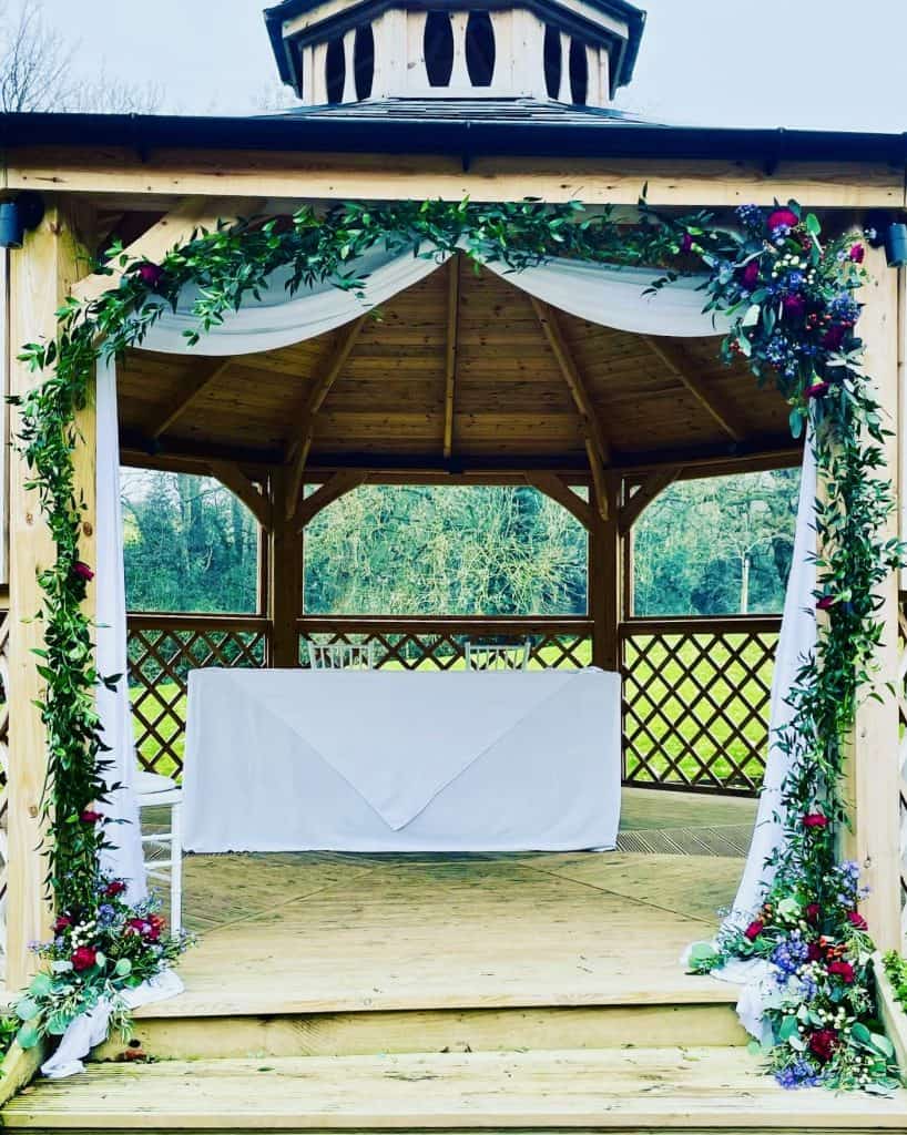 Floral Bandstand Dressing - Forever Yours